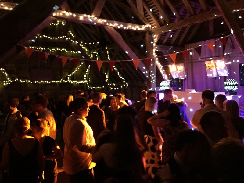 Photo Gallery Wedding DJ Surrey | DJ Wimbledon - DJ Dave Glover